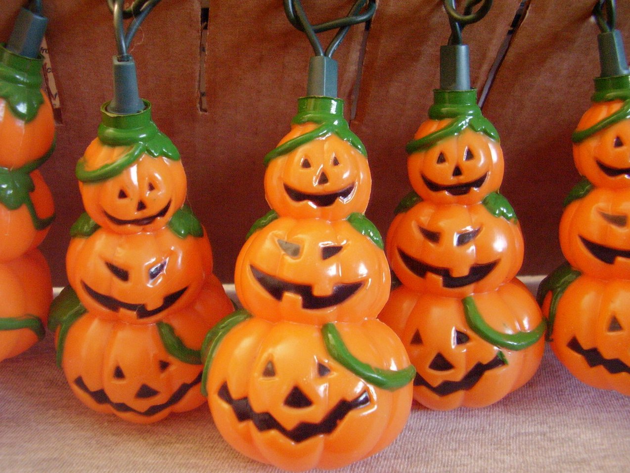 Halloween Stacked Pumpkin Mini Light String