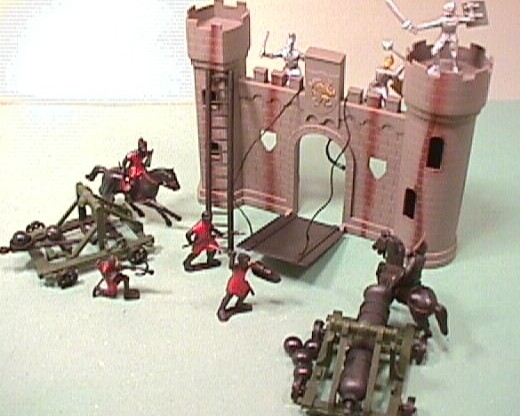 Medieval Plastic Knights And Castle Gate Set
