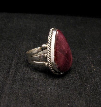 Navajo Native American Purple Spiny Oyster Shell Ring sz8