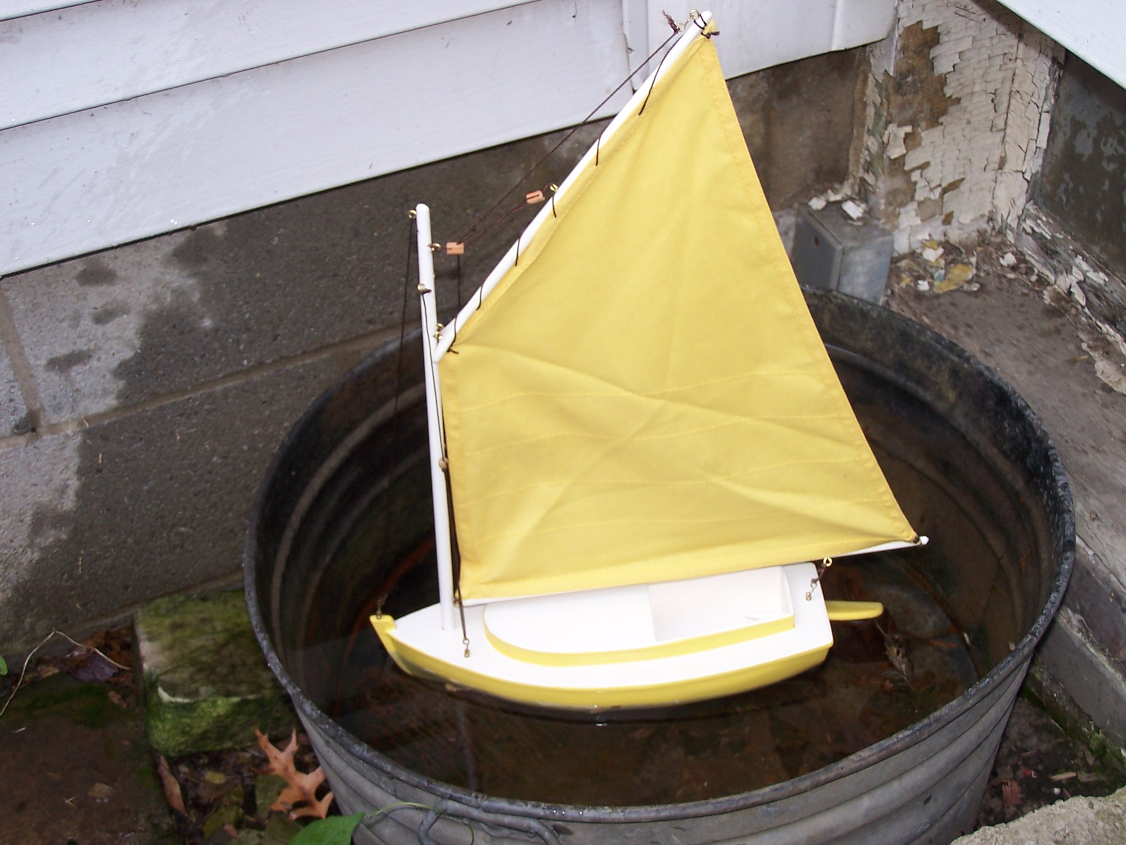 Sailboat, Barnegat Bay Catboat Model, Floats, Yellow, White