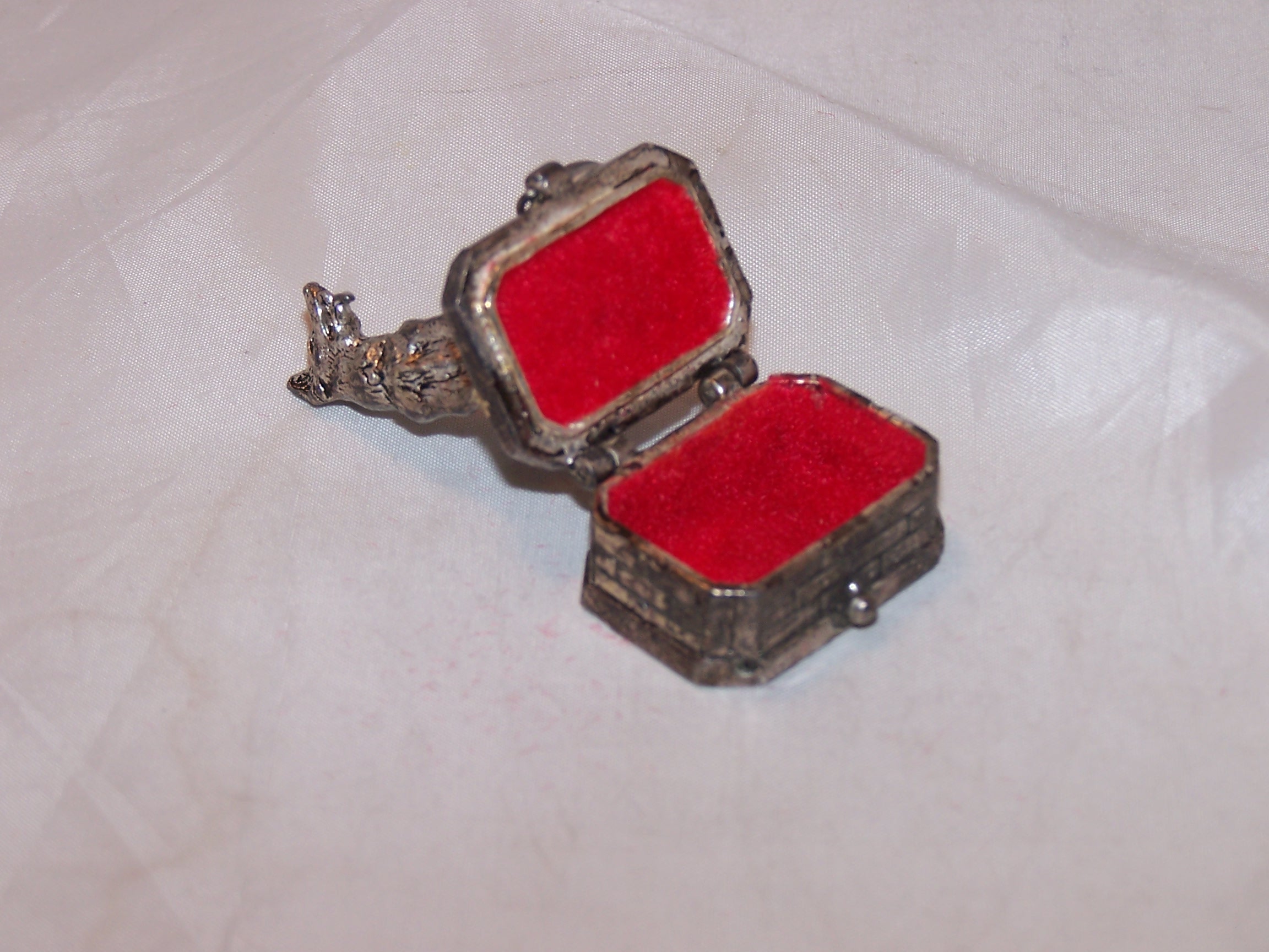 German Shepherd Trinket Box, Miniature Vintage