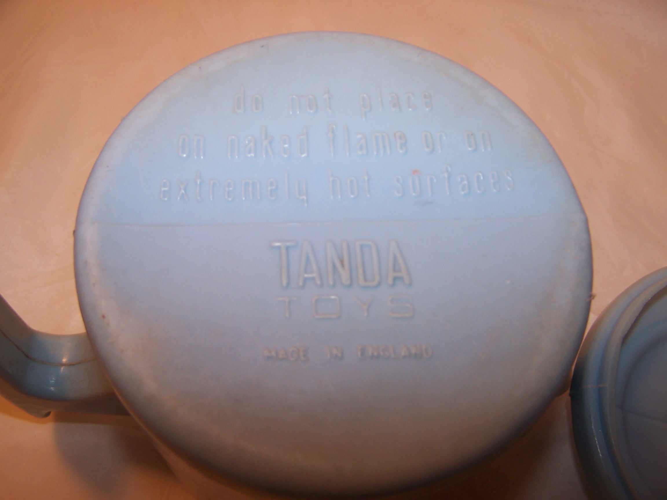 Happy Pot and Friends w Play Foods, Vintage, Tanda, England