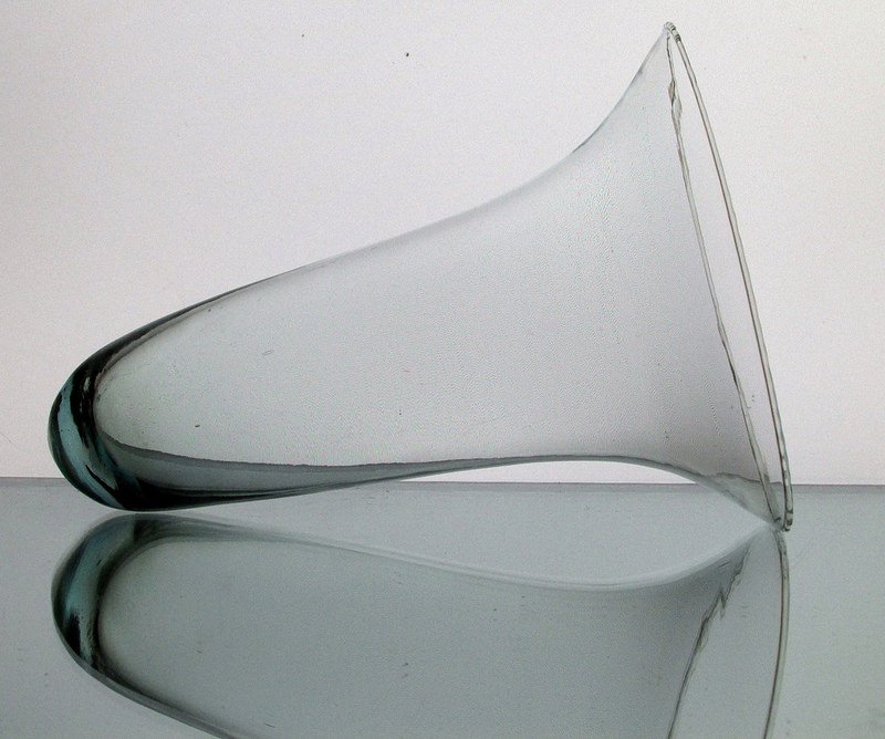 Hanging Cone Wall Vase Vessel Clear 9.75 x 6.75 Clear Flared OOS