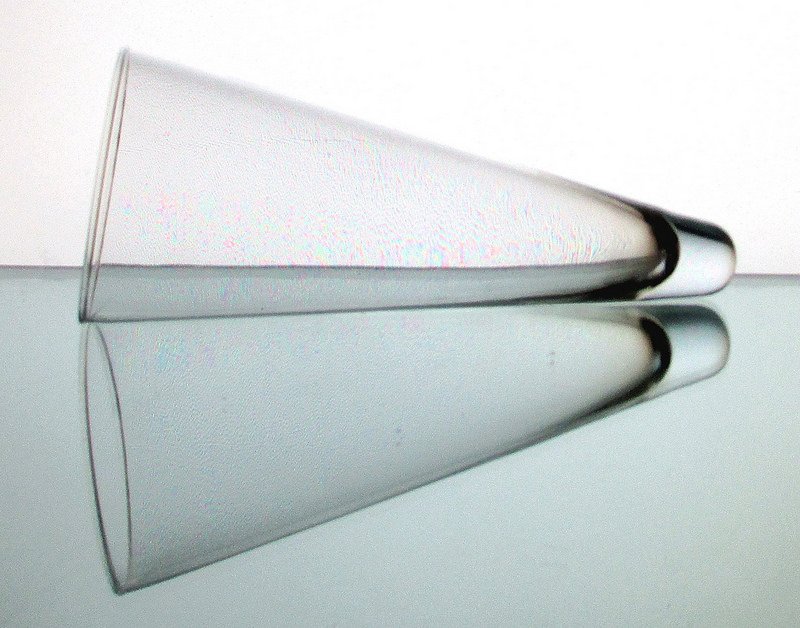 Hanging Cone Wall Vase Vessel Clear 9.25 x 3.75 Clear OOS