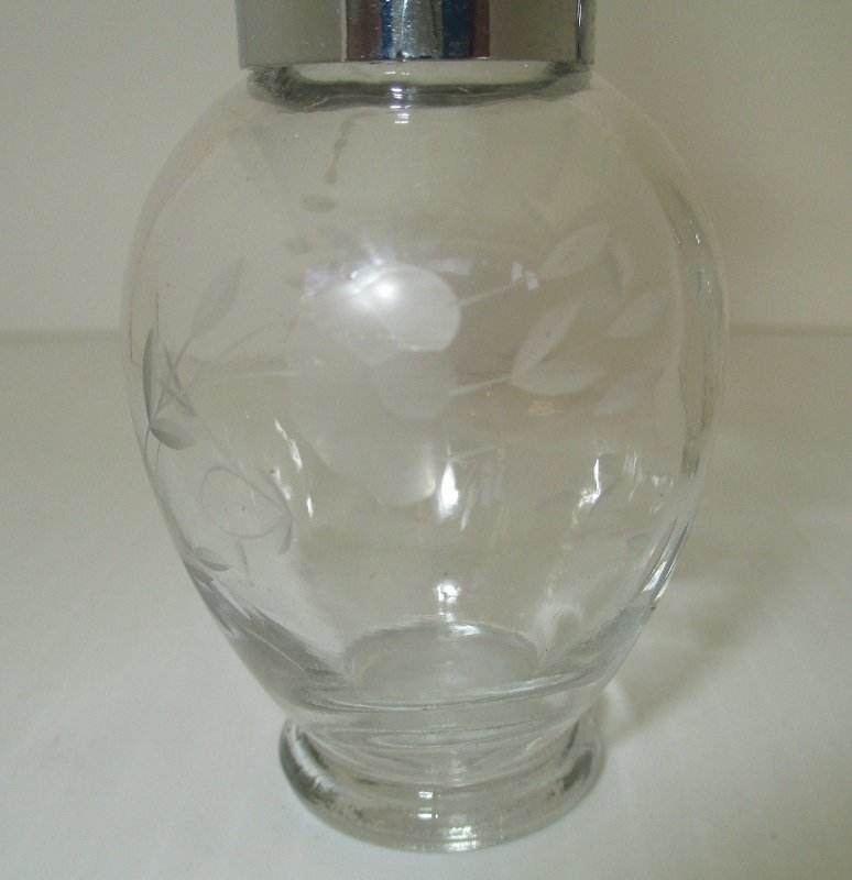 Princess House Crystal Heritage Salt and Pepper Shaker set