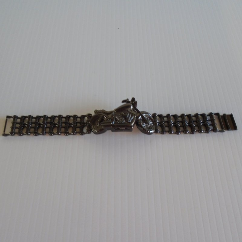 Trendz Motorcycle Shaped Biker Watch, Gear Chain Band, New