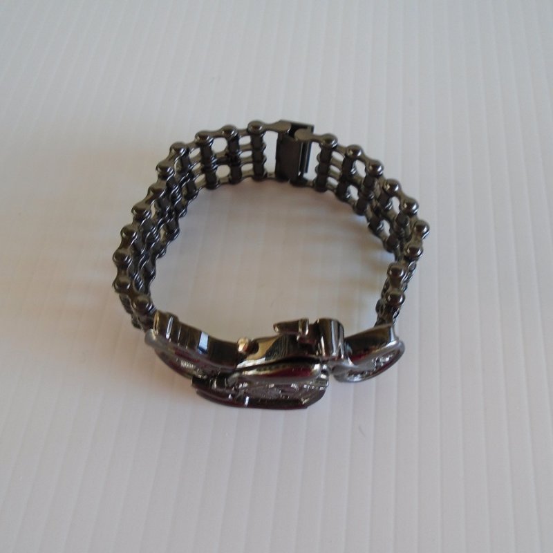 Trendz Motorcycle Shaped Biker Watch, Gear Chain Band, New