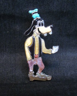 Zuni Goofy Character Pin Pendant, Andrea Lonjose Shirley