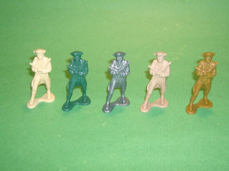 Marx Recast Pirate Captain 5 Figures 5 Colors