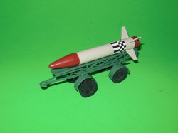 Army HO Scale Plastic Missile Launcher With Mobile Trailer