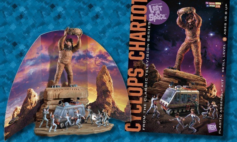 Doll & Hobby Lost in Space Cyclops and The Chariot model kit