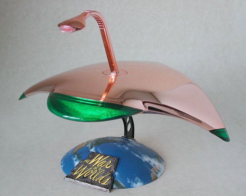 Pegasus War of the Worlds Martian WAR MACHINE 1:48 Built Model