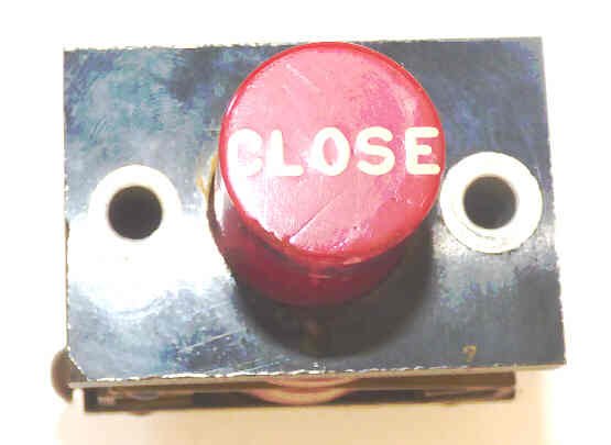 BUTTON, ASSEMBLY, RED, MARKED CLOSECURTIS